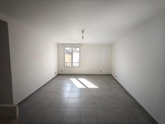 Appartement 3 pièces à louer à Maule