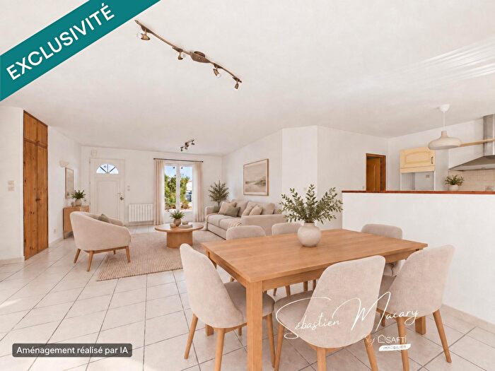 Maison 5 pièces à Gauriaguet, à vendre