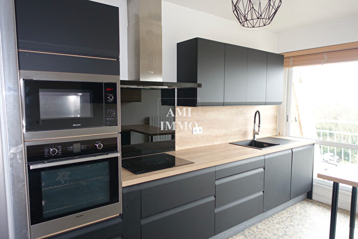 Appartement à louer - Châtillon, Savoie, Brossolette - 5 pièces - 3 chambres