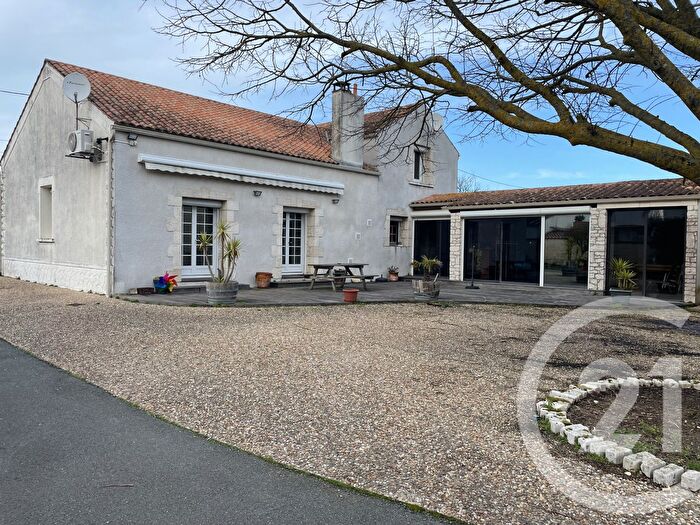 Maison à vendre - Saint-Pierre-dOléron - 6 pièces - 4 chambres