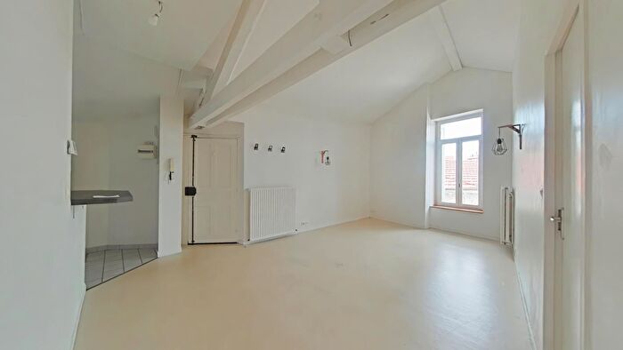 Saint-Étienne, Bernay, Valfuret : Appartement 3 pièces à louer