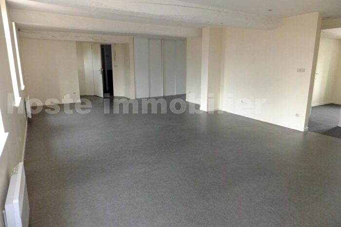 Villeneuve-d'Ascq, Pres, Flers Bourg, Château : Appartement 4 pièces à louer