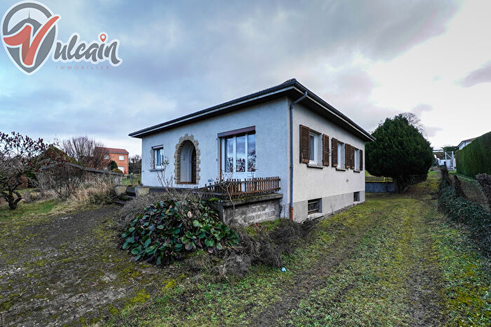 Maison à vendre - Pont-du-Château - 4 pièces - 3 chambres