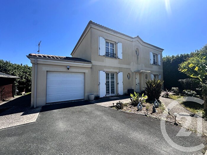 Maison à vendre - Saint-Quentin-de-Baron - 6 pièces - 4 chambres