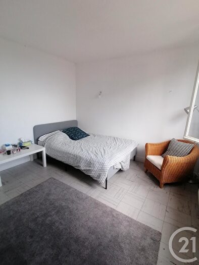 Appartement à louer - Trévoux - 1 pièce - 1 chambre