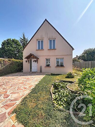 Maison 7 pièces à vendre à Le Plessis-Pâté
