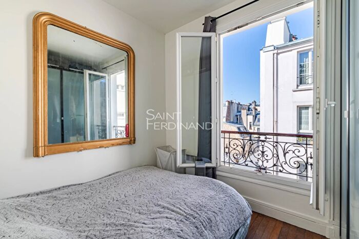 Appartement à vendre - Paris e , Batignolles, Cardinet - 2 pièces - 1 chambre