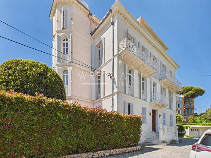Antibes, Juan-les-Pins, Le Cap - Appartement 5 pièces à vendre