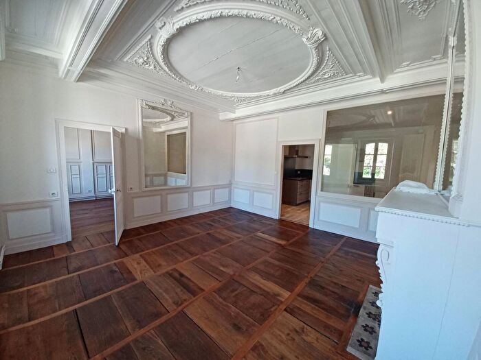 Appartement à louer - Aurillac - 2 pièces - 1 chambre