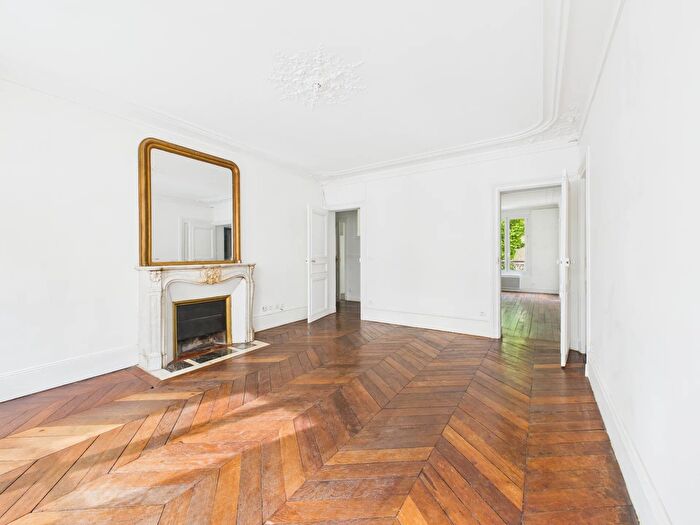 Appartement à vendre - Paris e , Saint-Vincent de Paul, Lariboisière - 3 pièces - 2 chambres