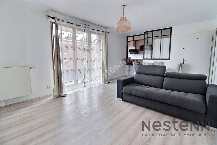 Appartement à louer - Jules Lamant et Ses Fils, Neuilly-sur-Marne - 3 pièces - 2 chambres