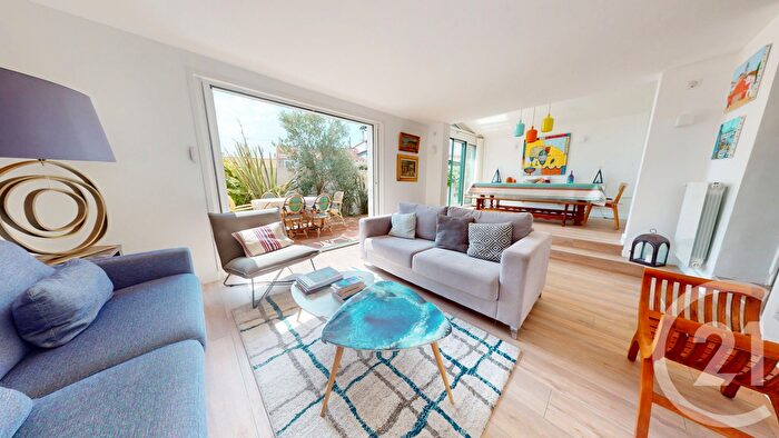Maison 6 pièces à vendre à Biarritz, Saint-Charles, Phare, Larochefoucauld