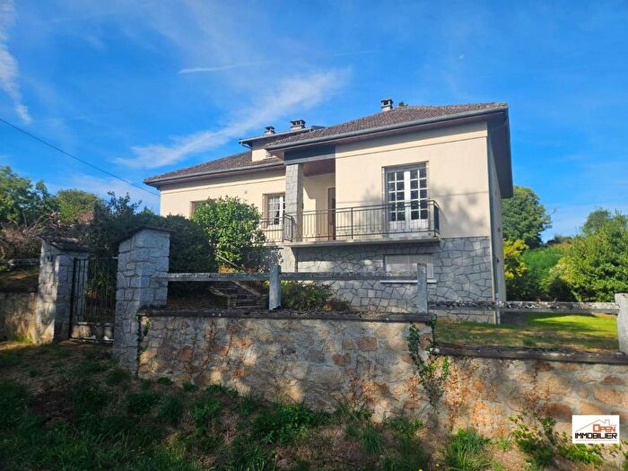 Maison 6 pièces à vendre à Saint-Denis-des-Murs