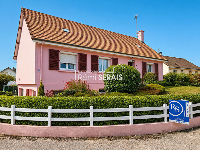 Maison 5 pièces à Champfleur, à vendre