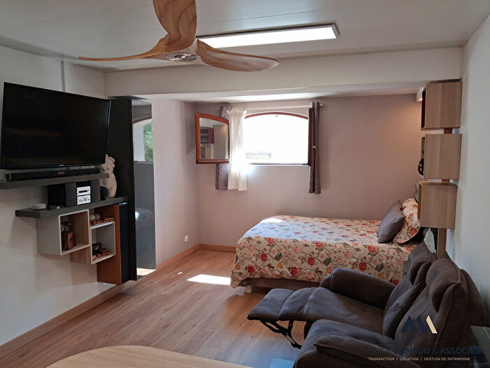 Appartement à vendre - Saint-Cyr-sur-Mer, Les Lecques, Caylar, Cap Saint-Louis, Plage - 1 pièce