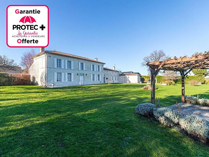 Maison à vendre - Jarnac-Champagne - 7 pièces - 3 chambres