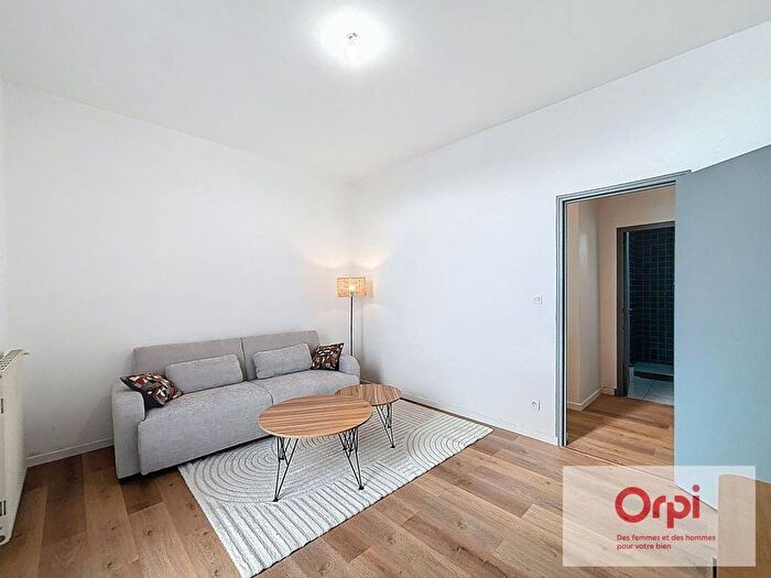 Chantoiseau-Faucheroux, Montluçon - Appartement 3 pièces à louer