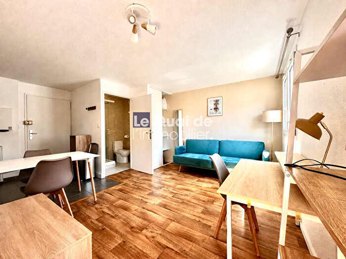 Appartement 1 pièce à Grenoble, Berriat, à louer