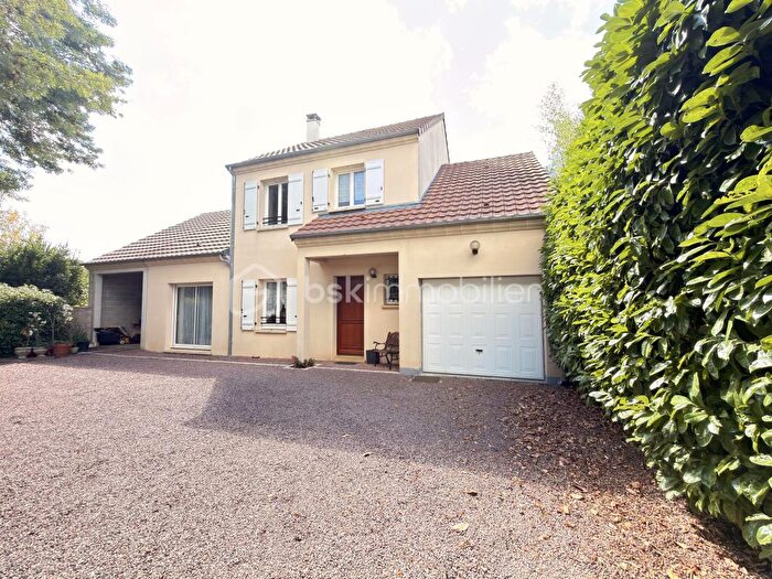 Maison 6 pièces à Villers-Saint-Genest, à vendre