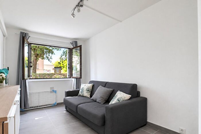 Appartement 1 pièce à Antony, Centre-ville, à vendre