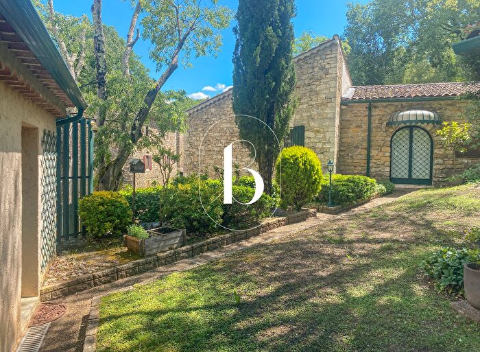 Maison 8 pièces à vendre - Barjac