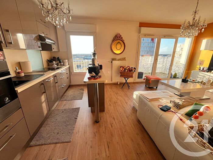 Appartement à vendre - Évry, Centre-ville - 3 pièces - 2 chambres