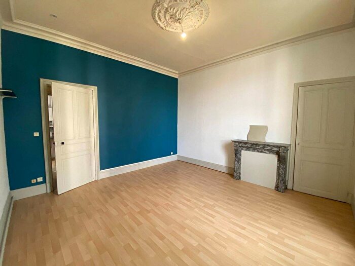 Appartement à louer - Saint Serge-Ney-Chalouère, Angers - 2 pièces - 1 chambre