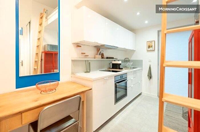 Appartement à louer - Le Bachut, Lyon ème arrondissement - 1 pièce