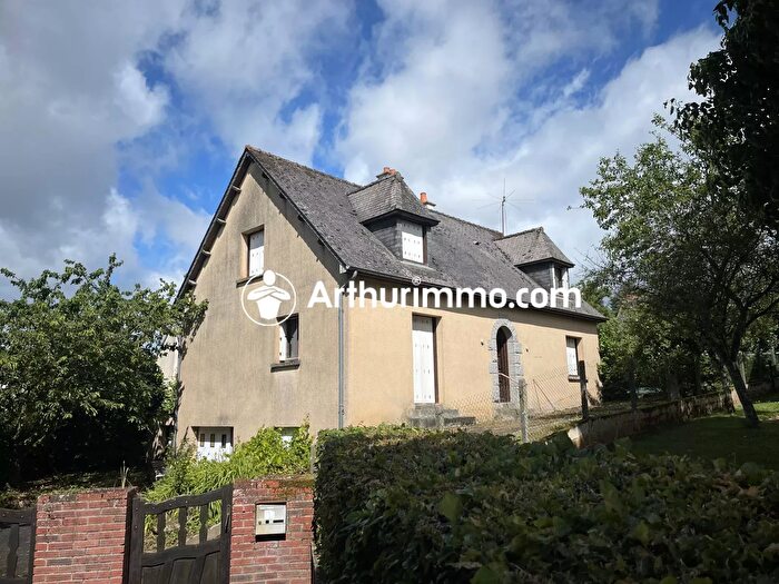 Villaines-la-Juhel - Maison 5 pièces à vendre