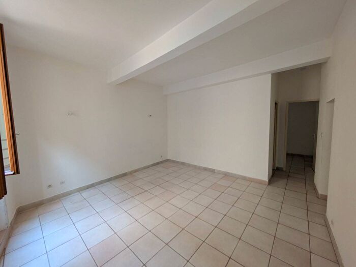 Appartement à louer - Pont St Esprit - 2 pièces - 1 chambre