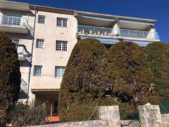 Appartement à louer - Vence, Vosgelade, Sainte-Anne - 3 pièces - 2 chambres