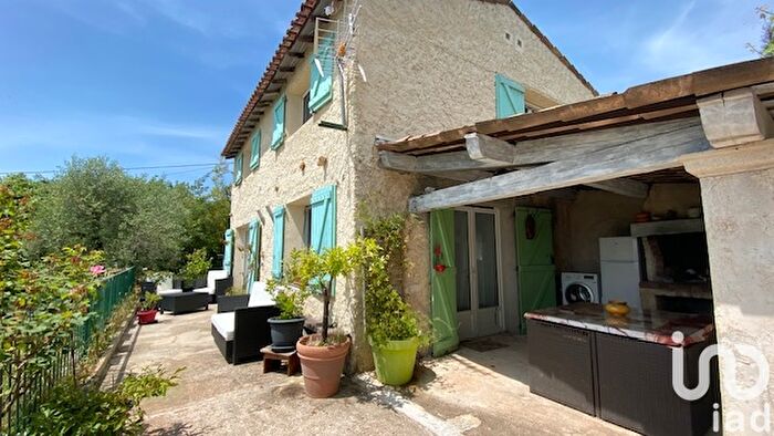 Maison à vendre - Saint-Cézaire-sur-Siagne - 6 pièces - 3 chambres