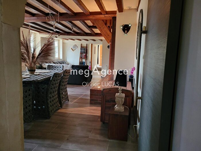 Maison à vendre - Saint-Ouen-des-Champs - 6 pièces - 4 chambres