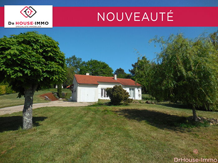 Bellefonds - Maison 4 pièces à vendre