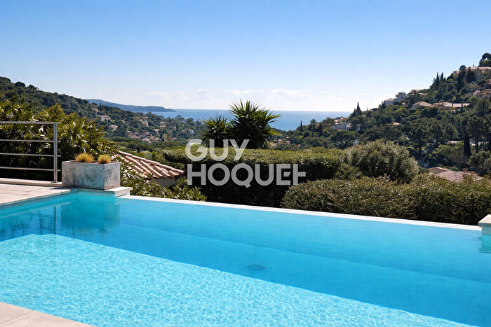 Maison à vendre - Cavalaire-sur-Mer, Castillane, Vivards, Roseraie, Rigaud, Cros de Mouton - 4 pièces - 3 chambres