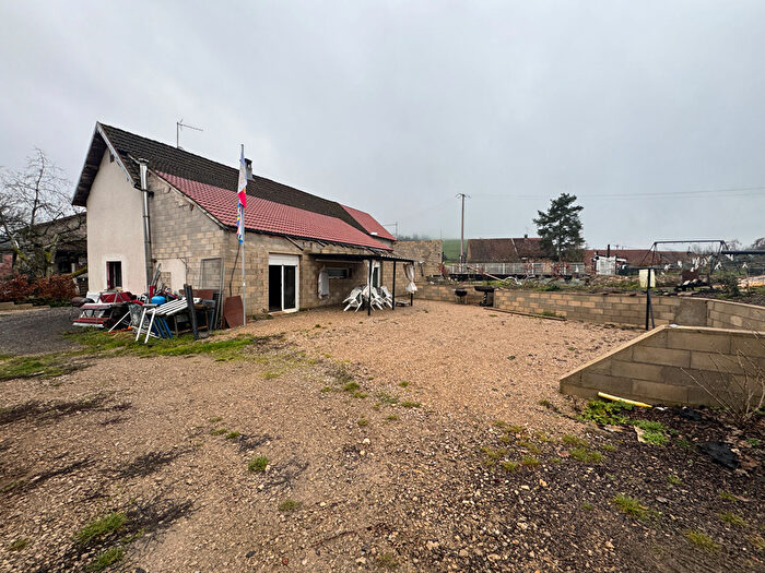 Maison à vendre - Courchaton - 6 pièces - 3 chambres