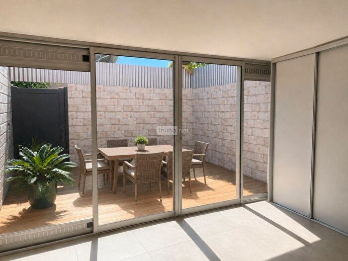Maison 3 pièces à Saint-Denis, Le Chaudron, Sainte-Clotilde, à vendre