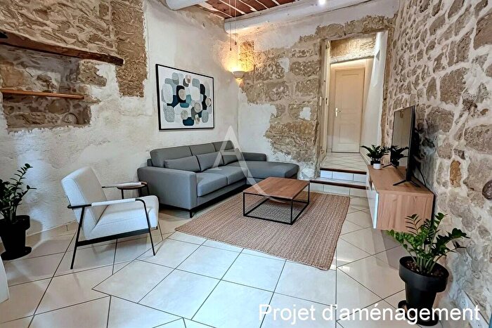 Appartement 1 pièce à louer - Centre Ancien, Istres