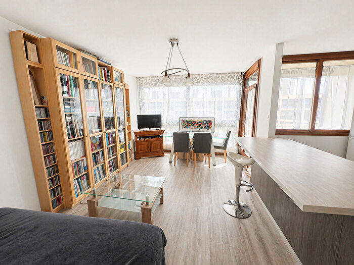 Appartement à vendre - Clermont-Ferrand, Herbet, Brezet, Saint-Jean - 2 pièces - 1 chambre