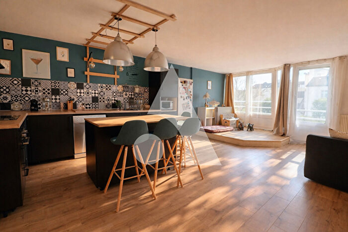 Appartement à vendre - Éragny, Challe - 3 pièces - 2 chambres