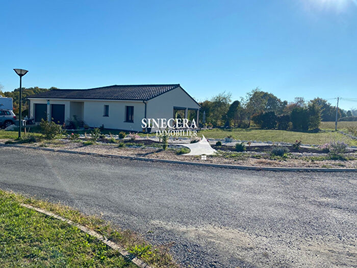 Maison à vendre - Saint-Privat-des-Prés - 4 pièces - 2 chambres