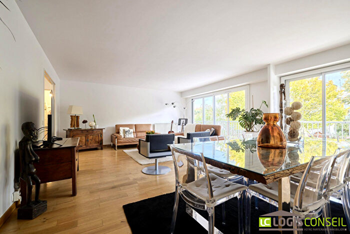 Appartement à vendre - Châtenay-Malabry, Petit Chatenay, Voltaire, Croix Blanche - 5 pièces - 4 chambres