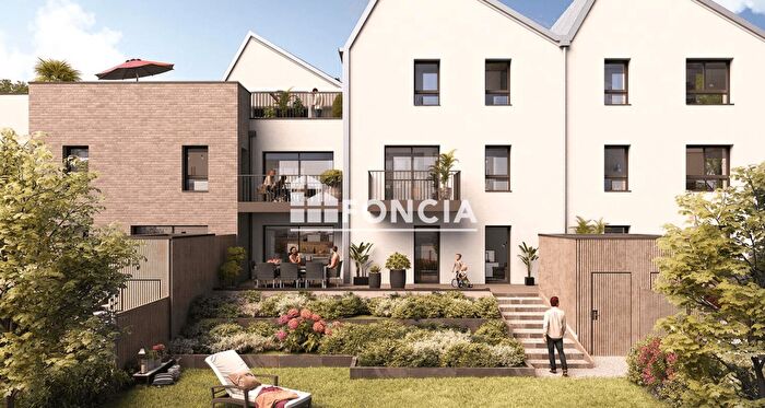 Appartement à vendre - Quartiers Nord-Est, Jeanne dArc - 3 pièces - 2 chambres