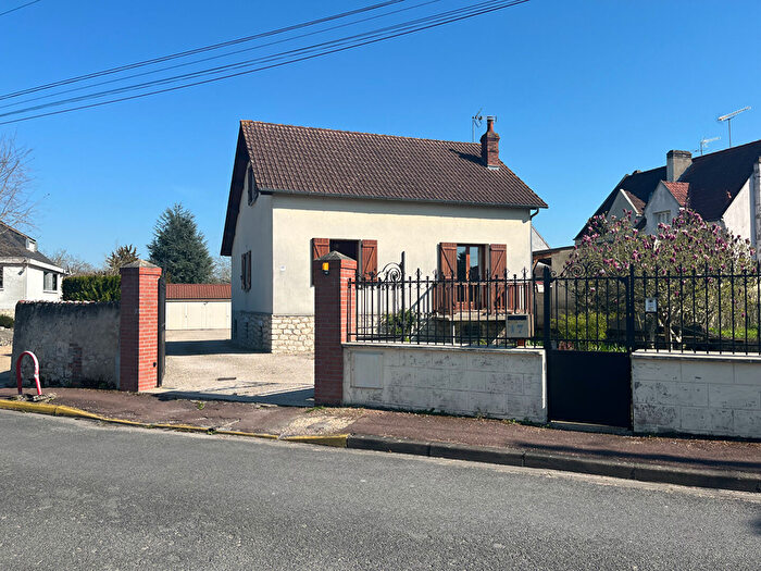 Châlette-sur-Loing, Vésines, La Pontonnerie, Kennedy - Maison 4 pièces à vendre