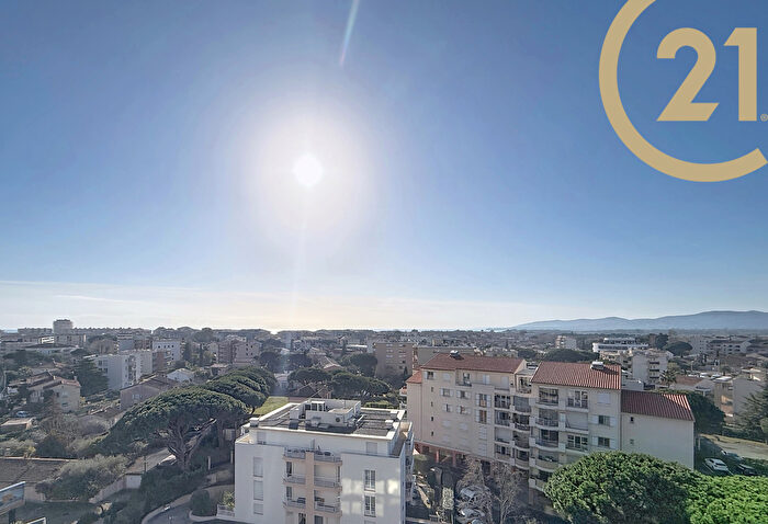 Appartement à vendre - Fréjus - 2 pièces - 1 chambre