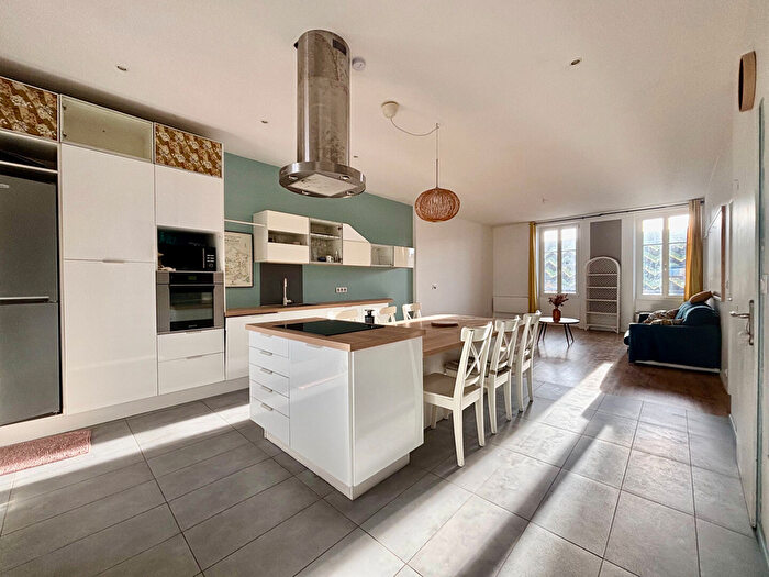 Appartement à vendre - Dijon, Centre-ville - 3 pièces - 2 chambres