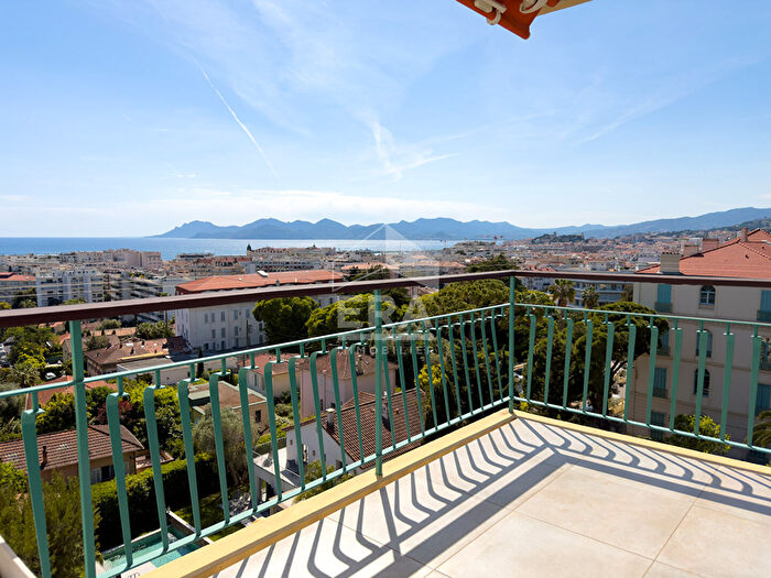 Cannes, Californie Pezou - Appartement 4 pièces à vendre