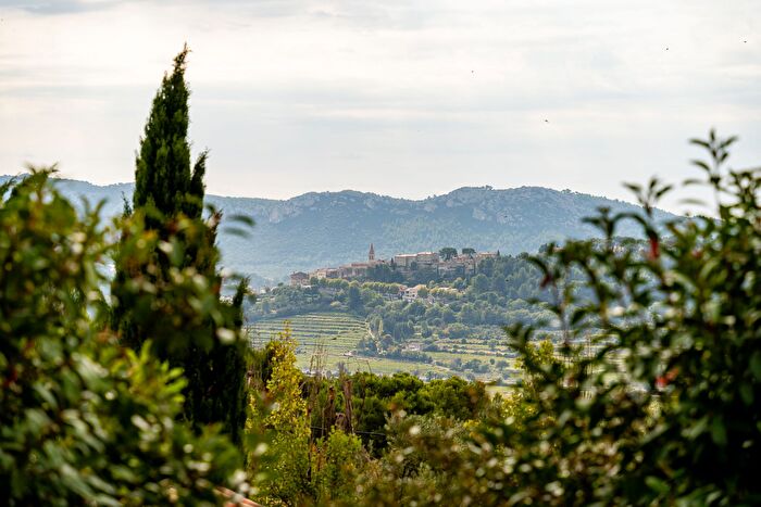 Maison à vendre - La Cadière-dAzur - 13 pièces - 9 chambres