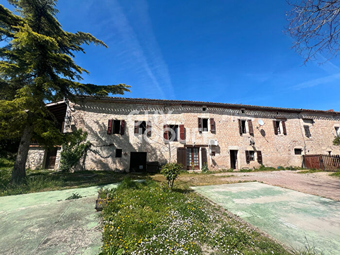 Maison à vendre - Milhavet - 6 pièces - 3 chambres