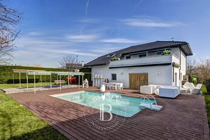 Maison à vendre - Poisy - 7 pièces - 5 chambres